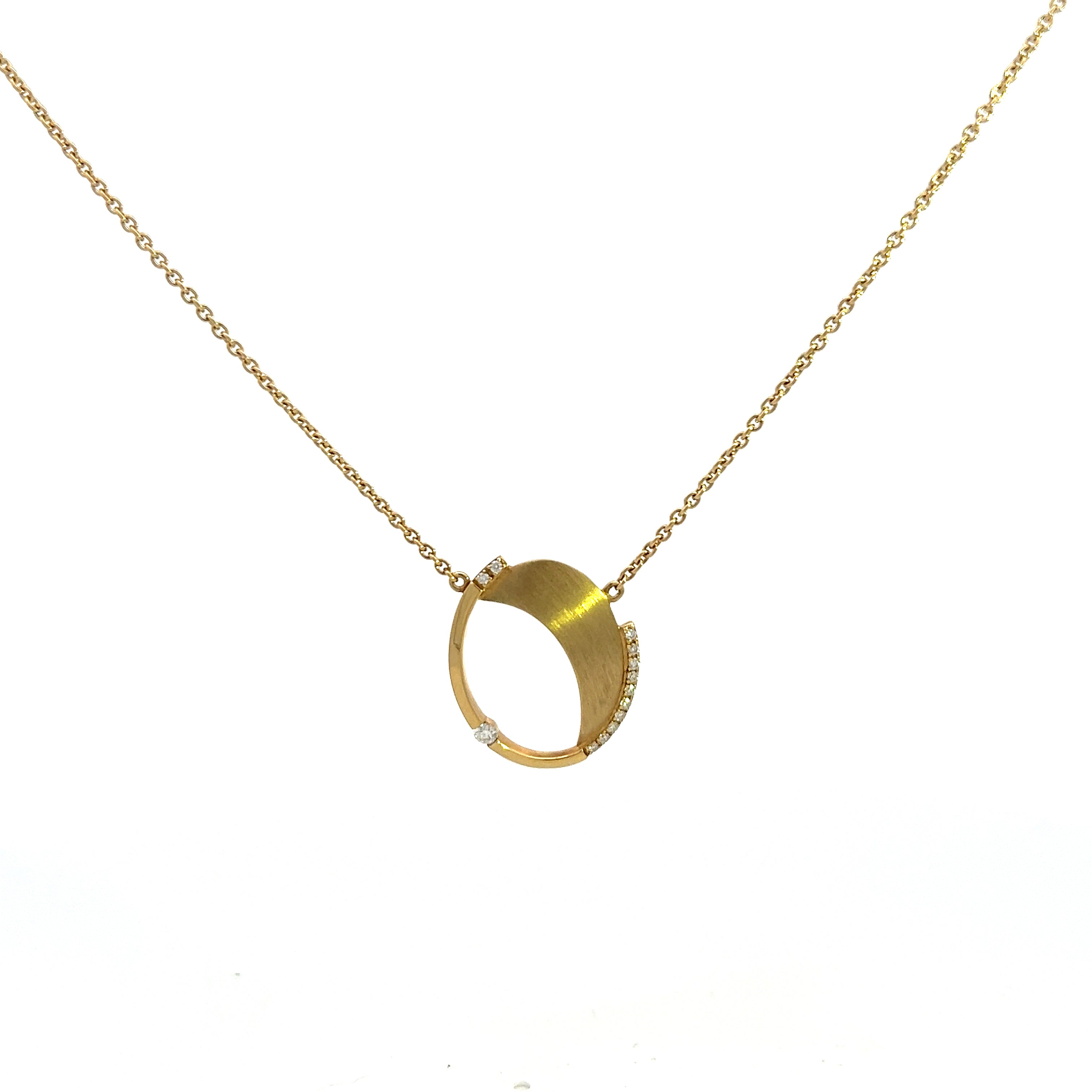 14ct Yellow Gold Oval Diamond Necklace – Judith Hart Jewellers